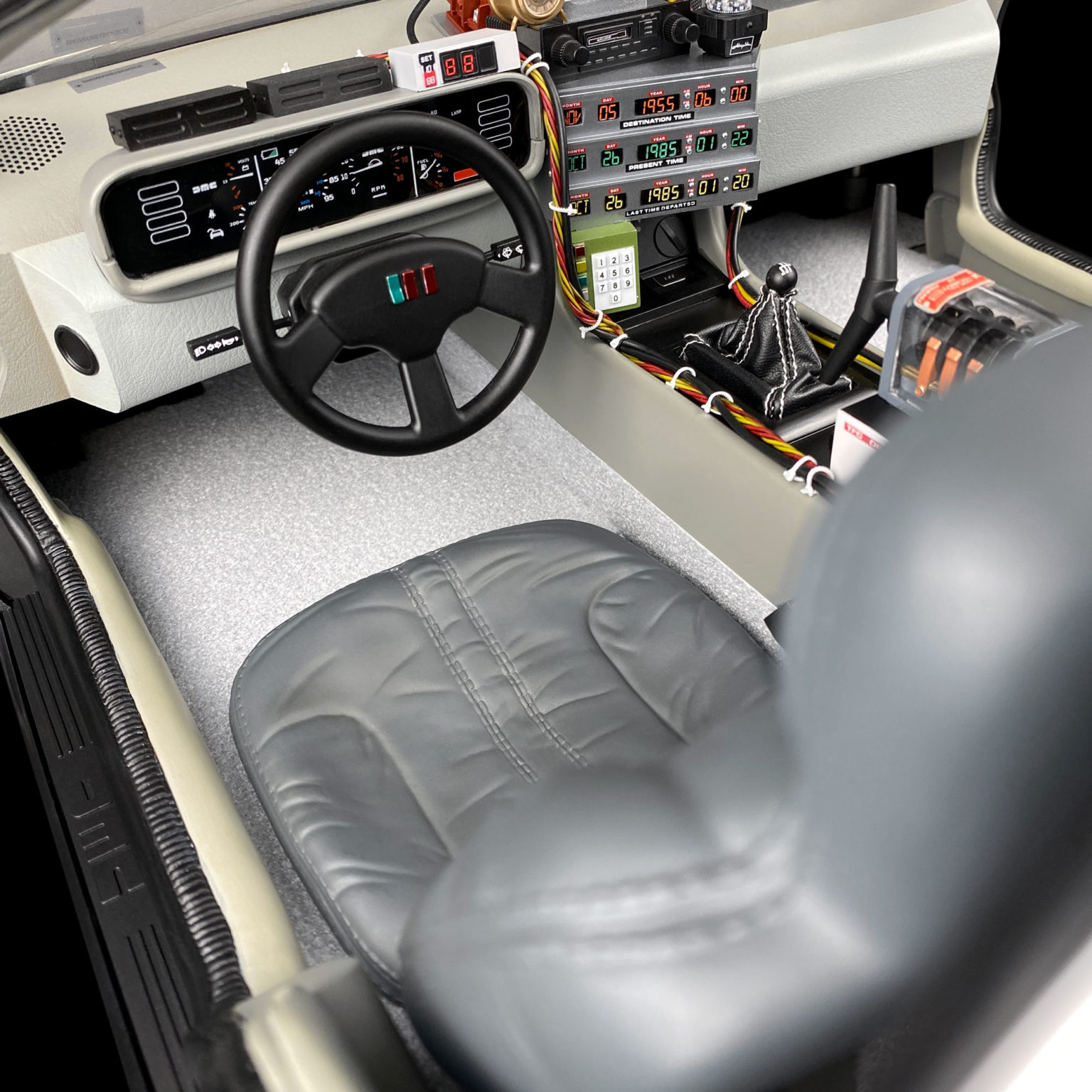 DeLorean scale model mods | DeLorean model upgrades