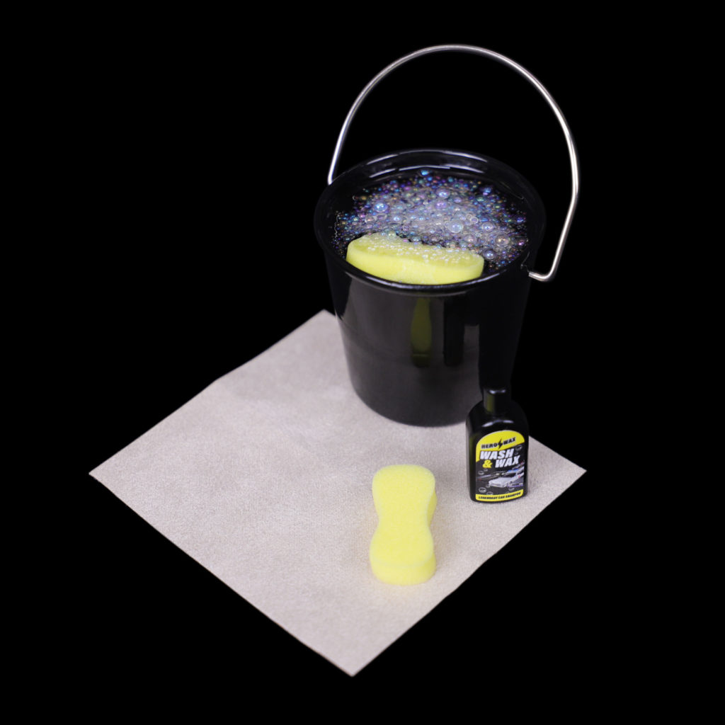 Replica Car Wash Set | 1:8 Scale Model Accessory | Partworks